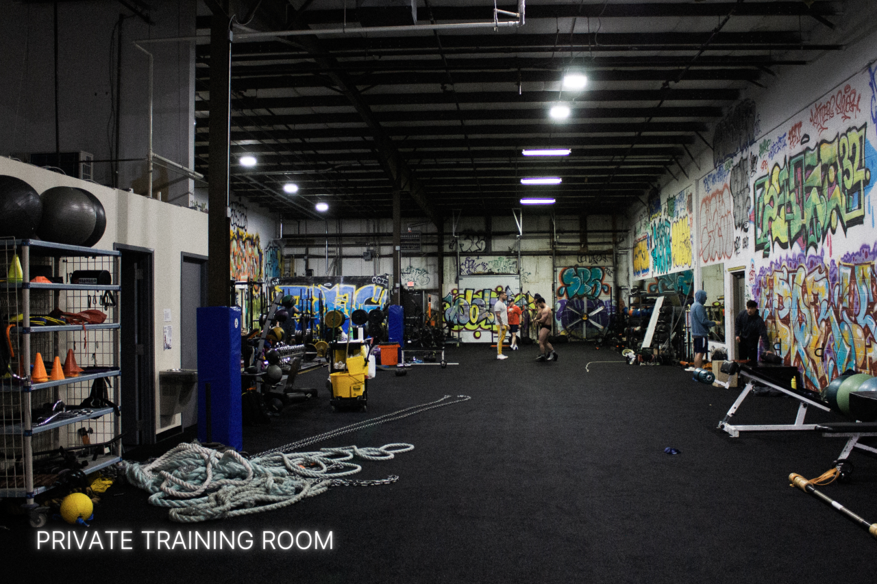 Old School Iron Gym | Cleveland's Premier Weightlifting & Recovery Gym